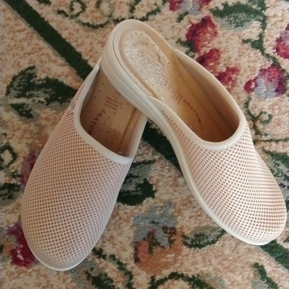 Fly Flot | Shoes | Fly Flot Size 4 Mesh Clog | Poshmark